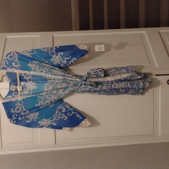 In Bloom | Intimates & Sleepwear | Gorgeous Sheer Blue Floral Robe By ...